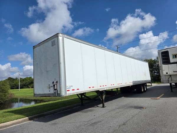 2017 VANGUARD 53' FT. VAN DRY TRAILER for Sale in Miami, FL - OfferUp