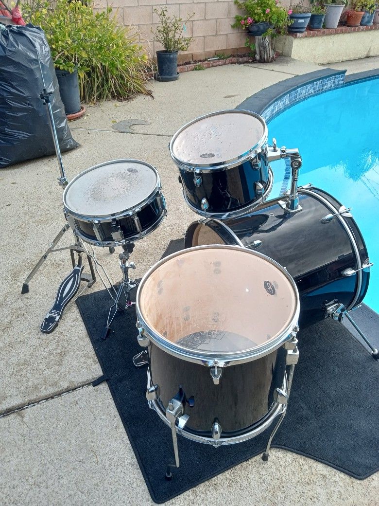 Drum Set Sound Percussion Lab 4 for Sale in Ontario, CA - OfferUp