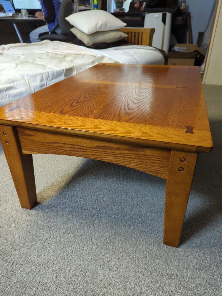 Solid Oak Coffee Table, Rising Top w/storage for Sale in Seattle, WA ...