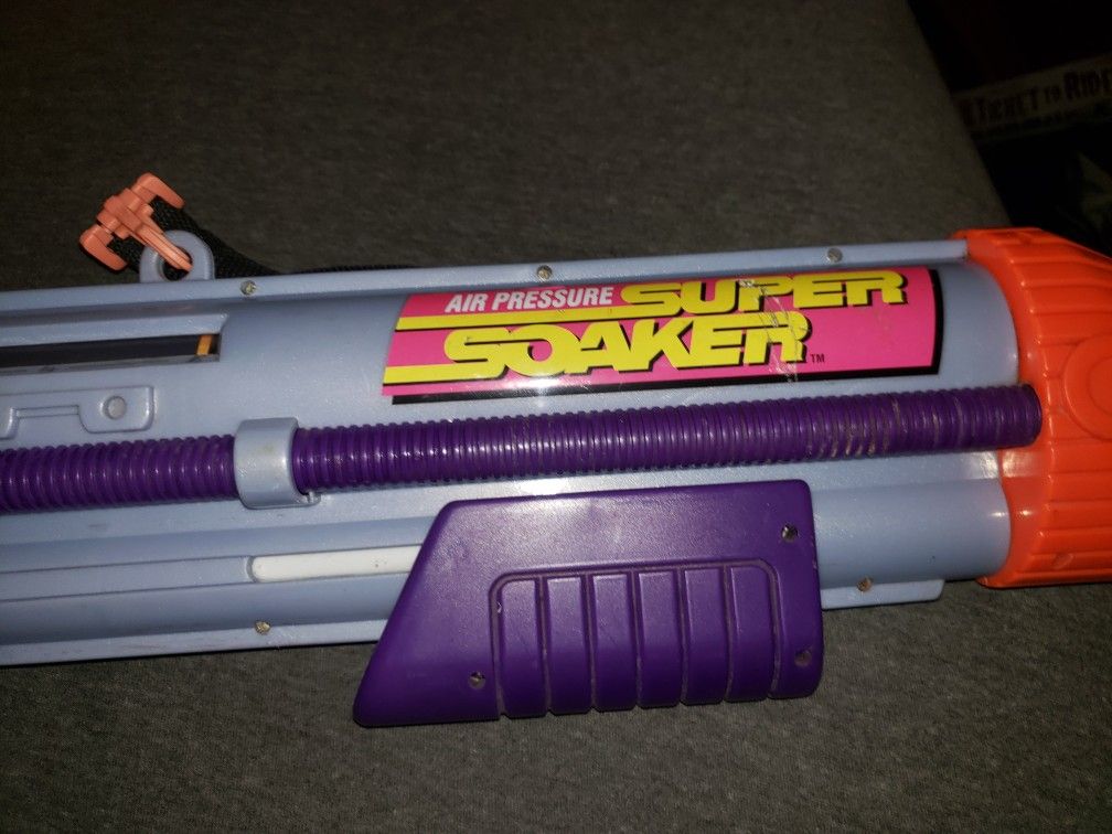 Super Soaker 2000