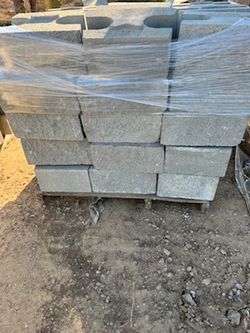 HEAVY DUTY 8X18 CEMENT RETAINING BLOCK $350 PER PALLET(45 PCS)*** FOR ...