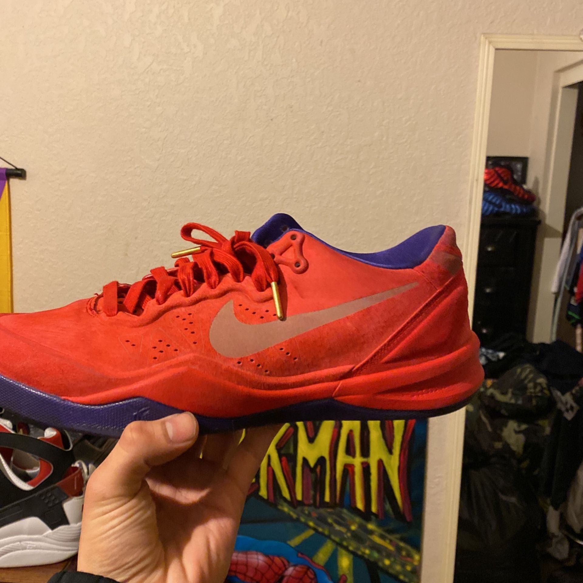 Kobe 8 Red Suede