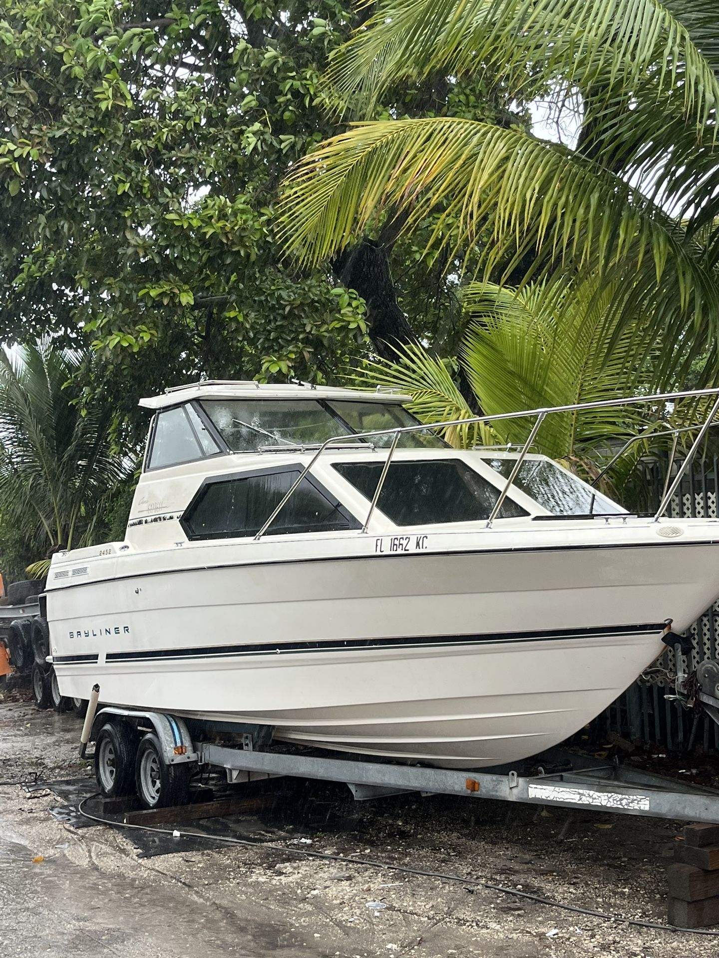 35’ Bayliner for Sale in Miami, FL - OfferUp