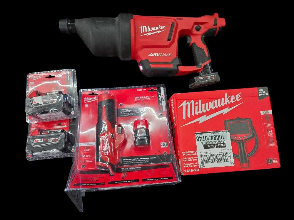Milwaukee Plumbing Tools N Batterries for Sale in Wilmington, CA - OfferUp