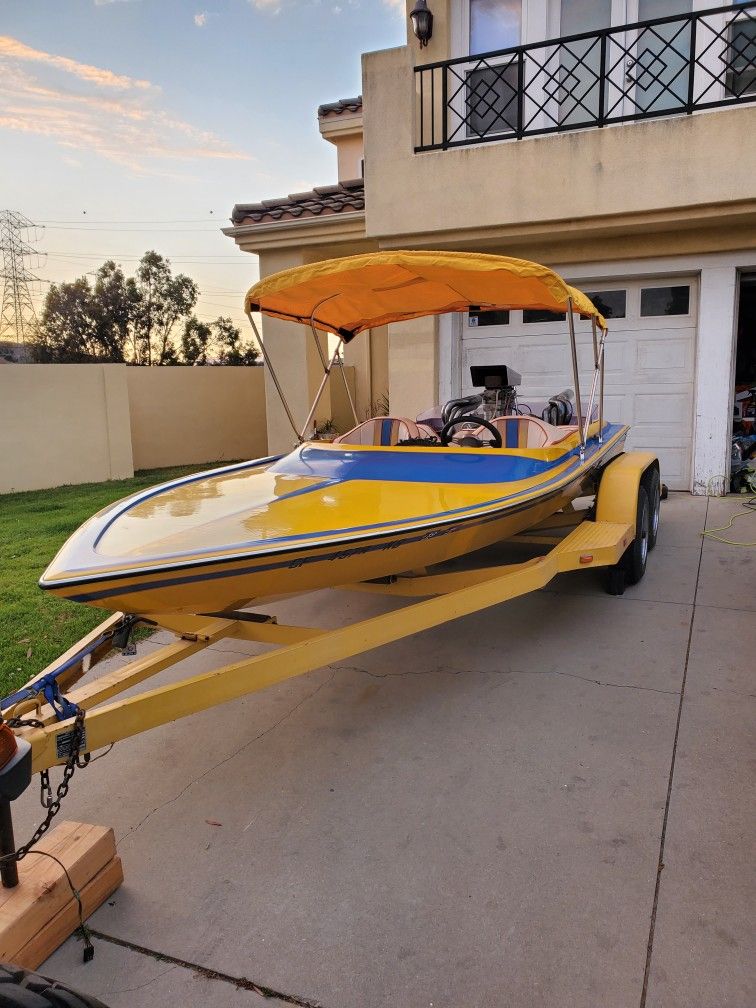 79 Yellow Tahiti Jet Boat for Sale in Rowland Heights, CA - OfferUp