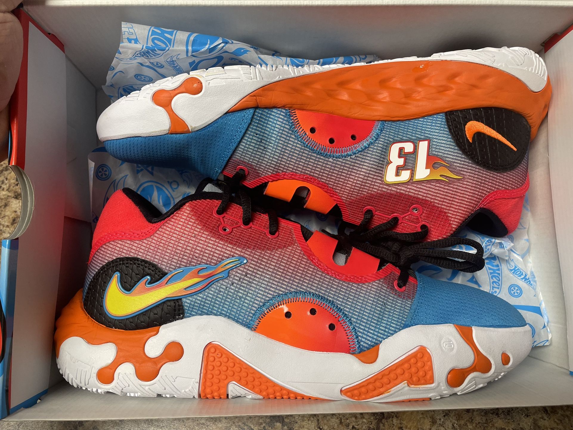 Nike PG 6s Size 11 “HotWheels” for Sale in Phoenix, AZ - OfferUp