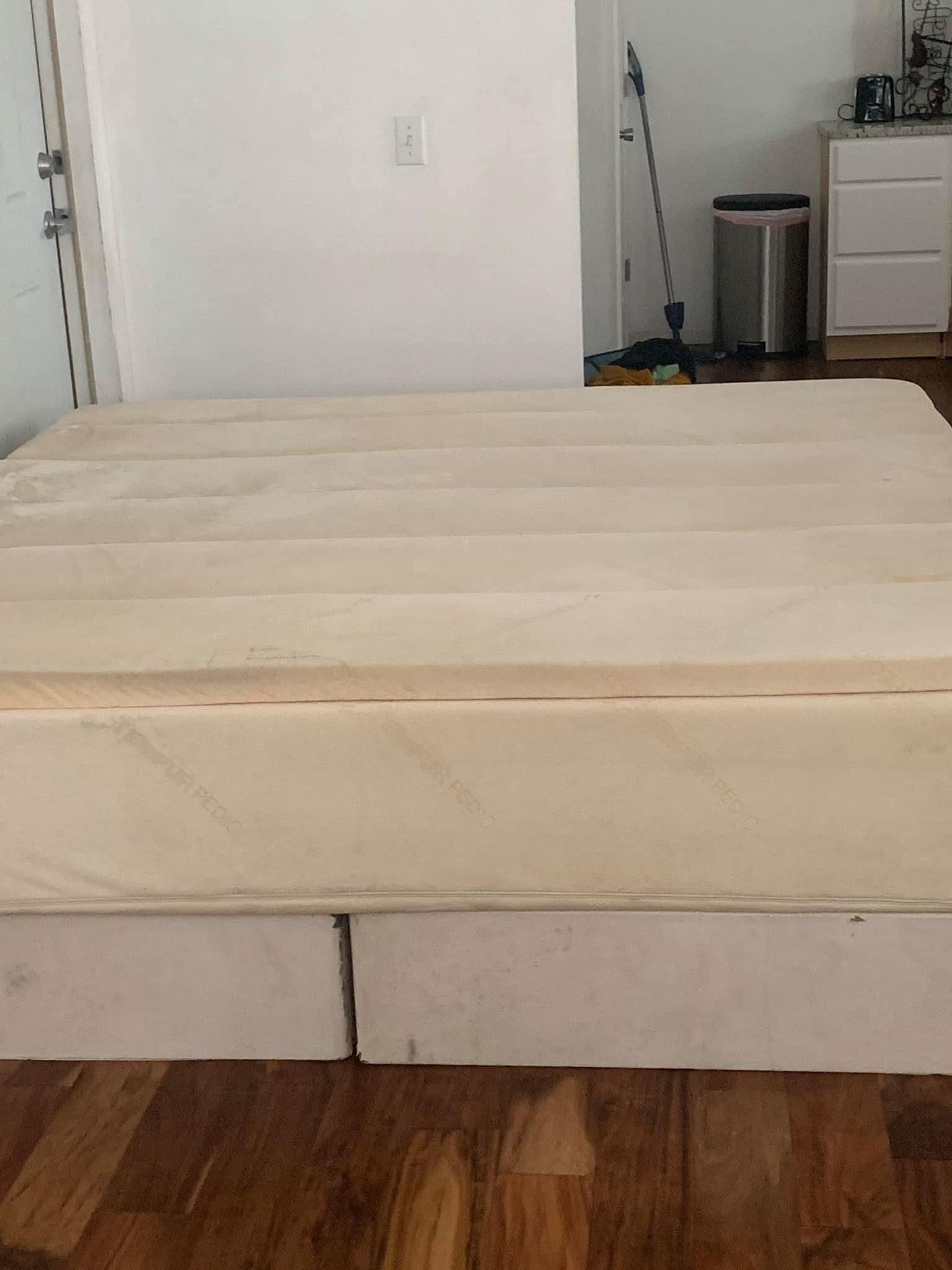 USED KING SIZE TEMPER PEDIC MEMORY FOAM COOL GEL MATTRESS WITH BOX ...