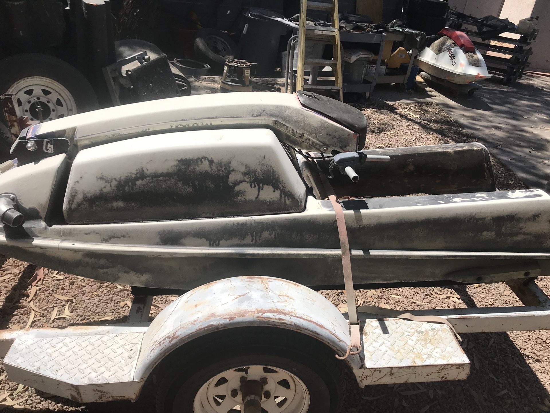 JS550 Stand up jet ski Kawasaki JS 550 for Sale in Gilbert, AZ - OfferUp