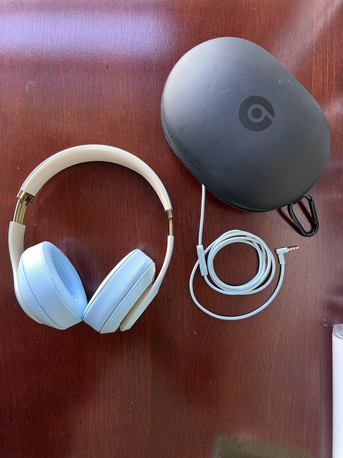 Beat Studio 3 Wireless Over The Ear Headphones With Noise Cancelling ...