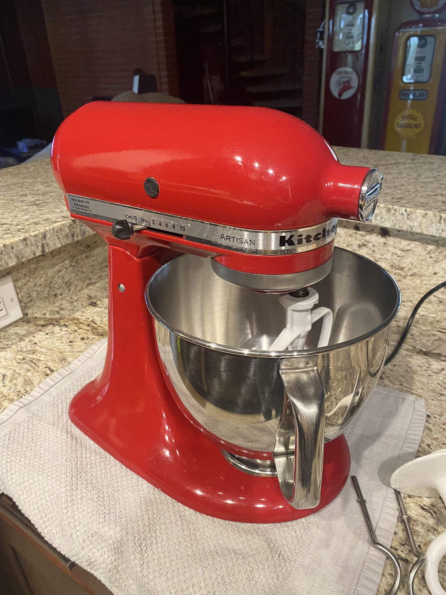 Kitchenaid Countertop Mixer for Sale in Santa Ana, CA - OfferUp