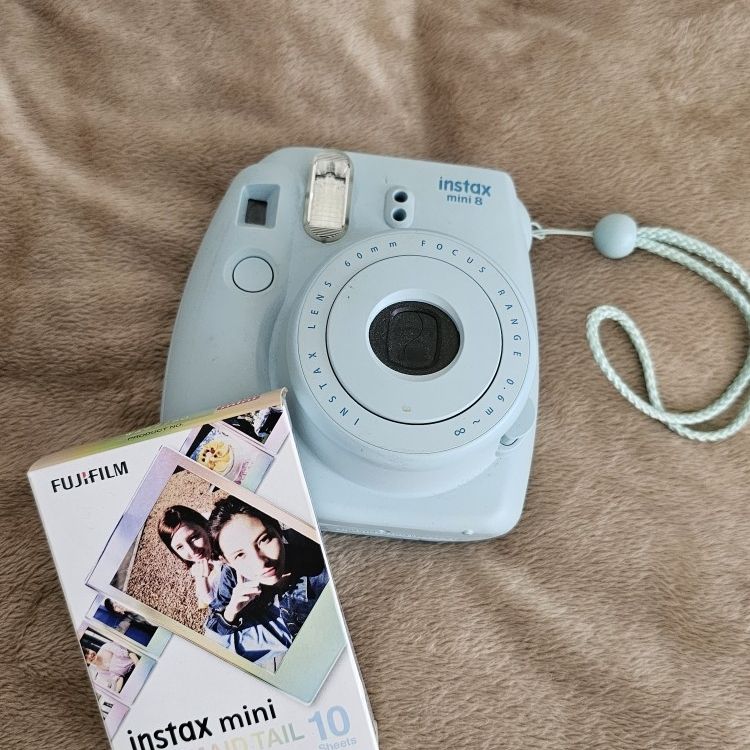 Instax Mini 8 Rainbow Film