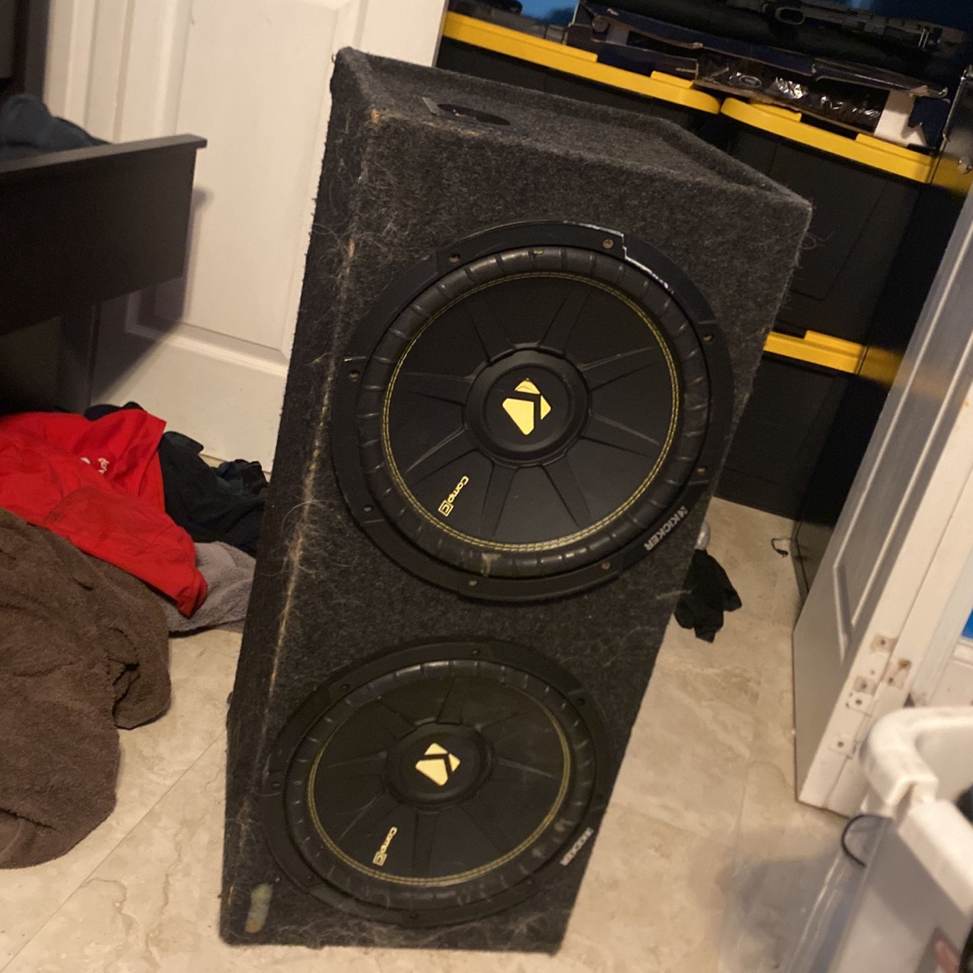 Kicker Sub And Amp Combo