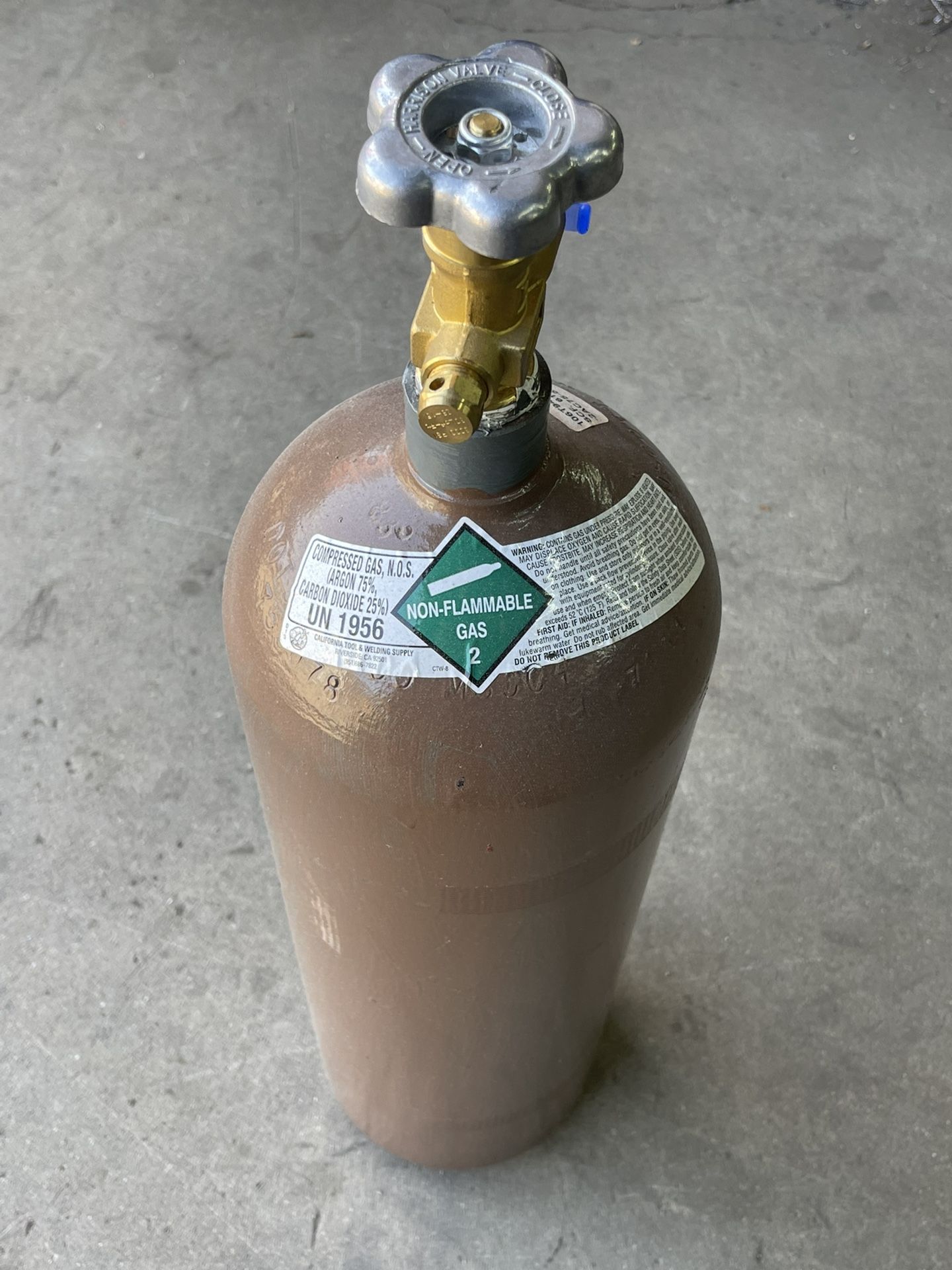 75/25 Argon Co2 Welding Cylinder For Welder for Sale in Los Angeles, CA ...