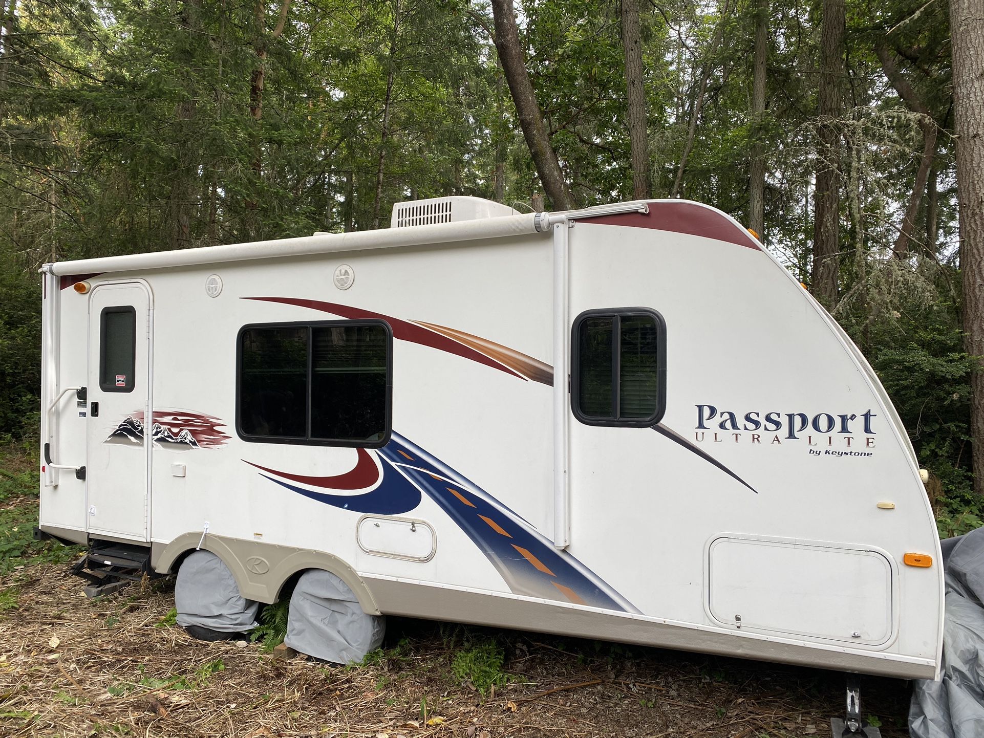 2011 Keystone Passport Ultralite for Sale in Fox Island, WA - OfferUp
