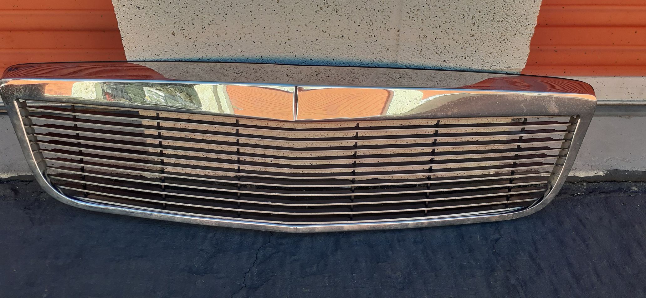 2000 to 2005 cadillac deville dts DHS e&g classic chrome grill in great ...