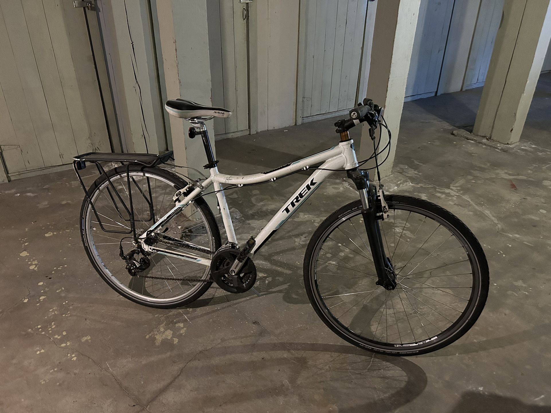 Womens Trek Hybrid Neko Gary Fisher Collection Medium for Sale in ...