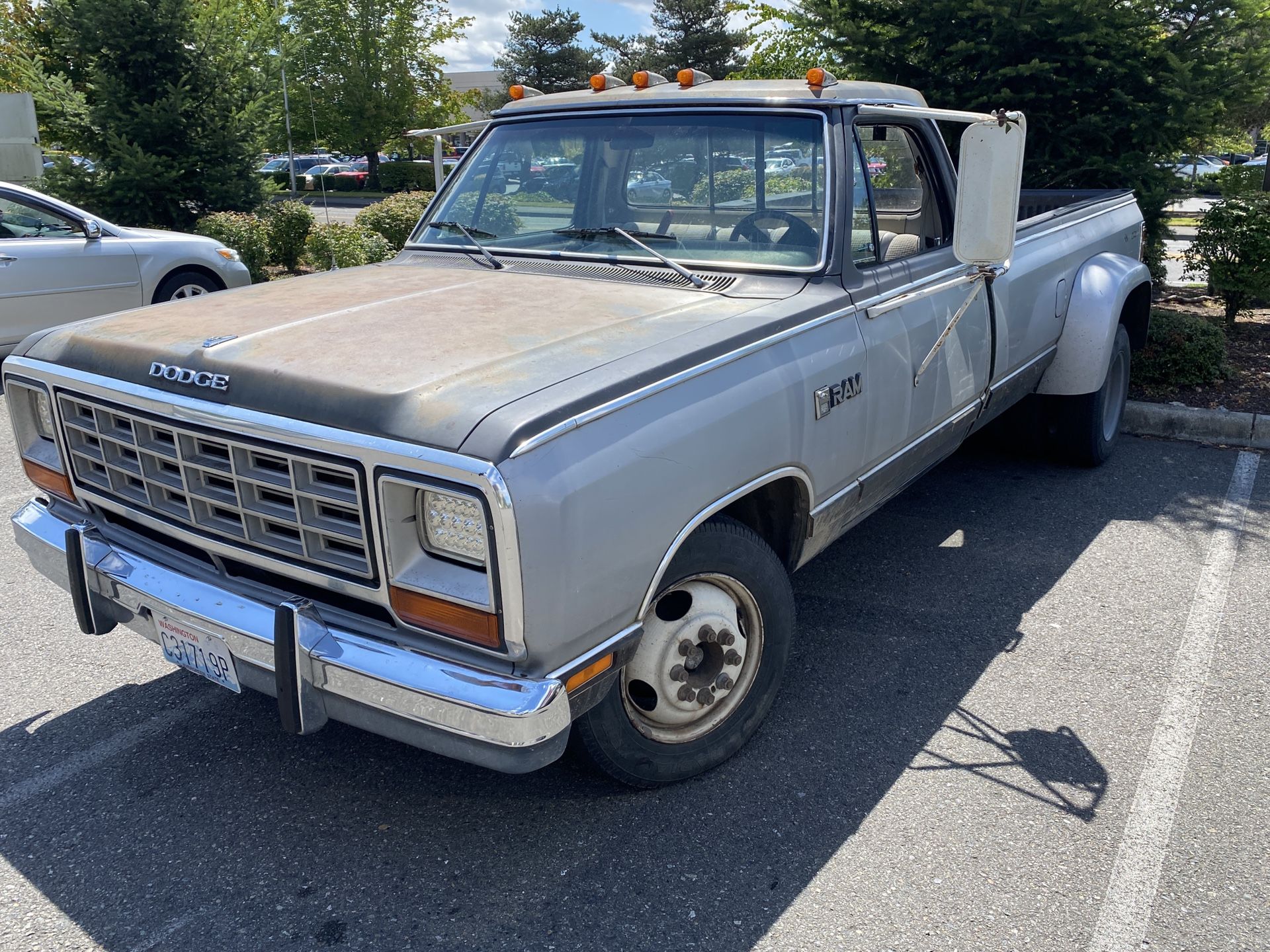 1985 Dodge Ram D350 One Ton Truck! for Sale in Kent, WA - OfferUp