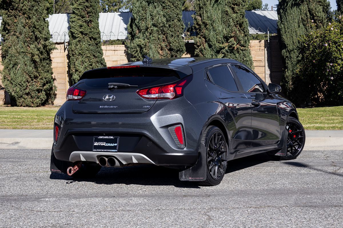 2019 Hyundai Veloster for Sale in Norco, CA - OfferUp
