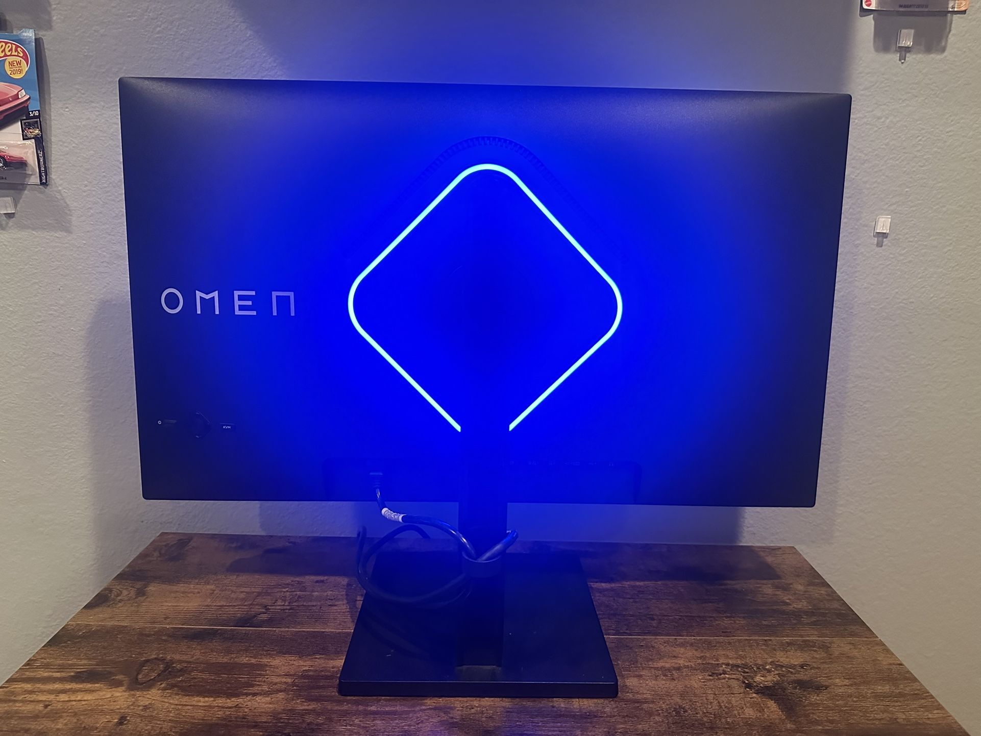Hp Omen 4k 144hz 27in Gaming Monitor for Sale in Los Angeles, CA - OfferUp