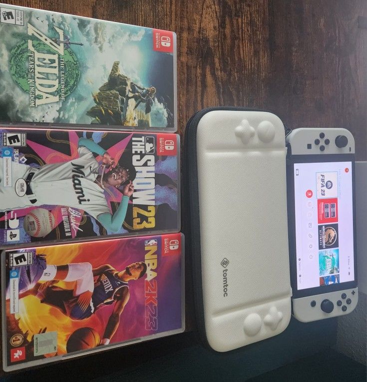 Switch OLED With Games, Case, SD Card for Sale in Palmetto, FL - OfferUp