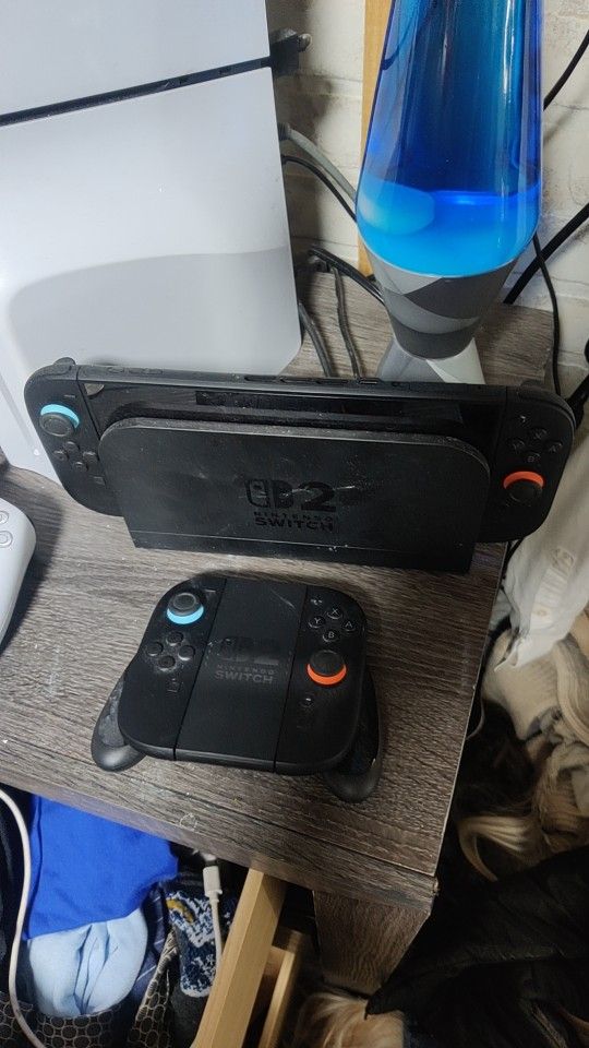 Nintendo Switch 2 & additional controller for Sale in Gresham, OR - OfferUp