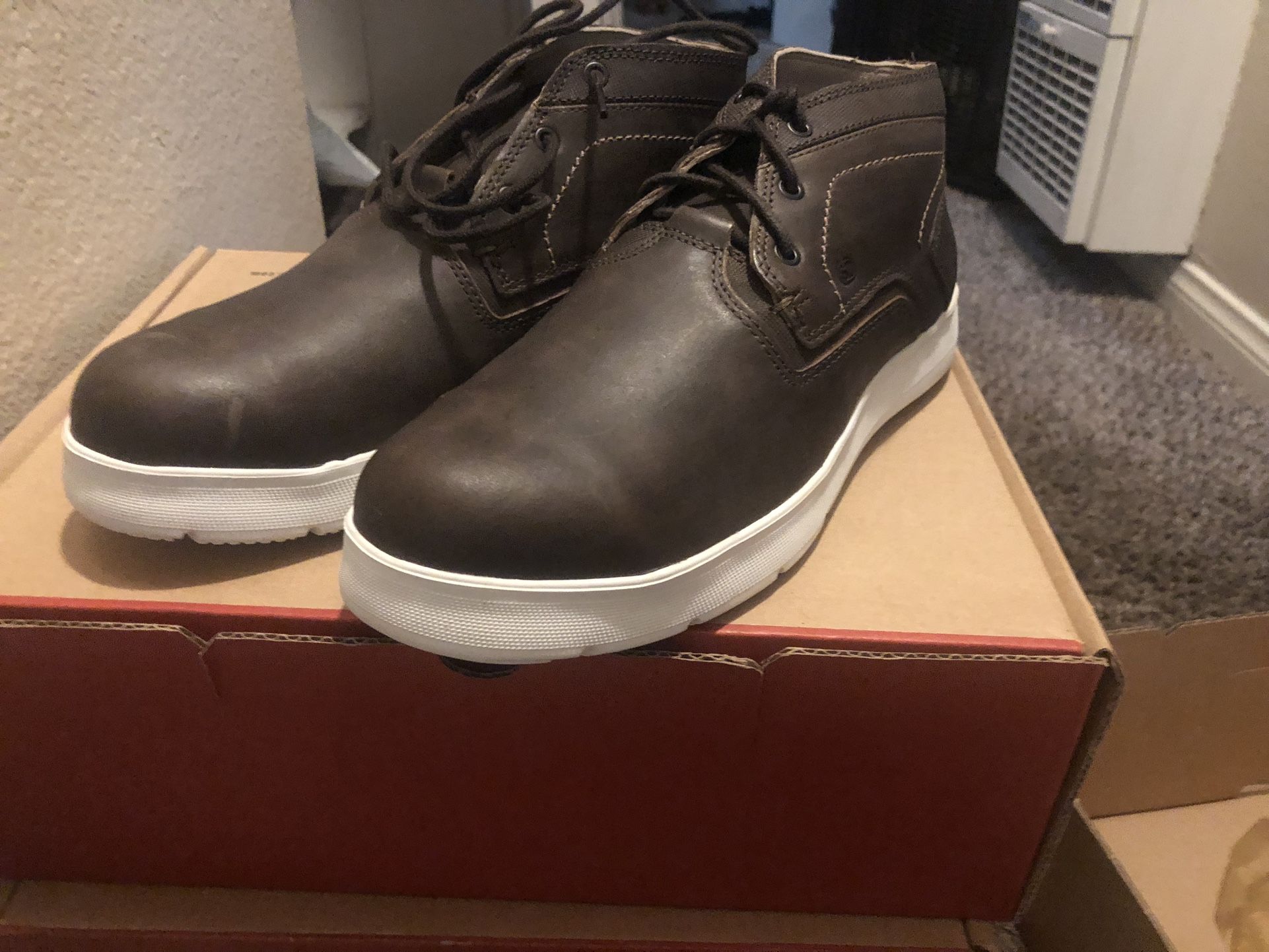 Red Wing Work Shoes for Sale in Orange, CA - OfferUp