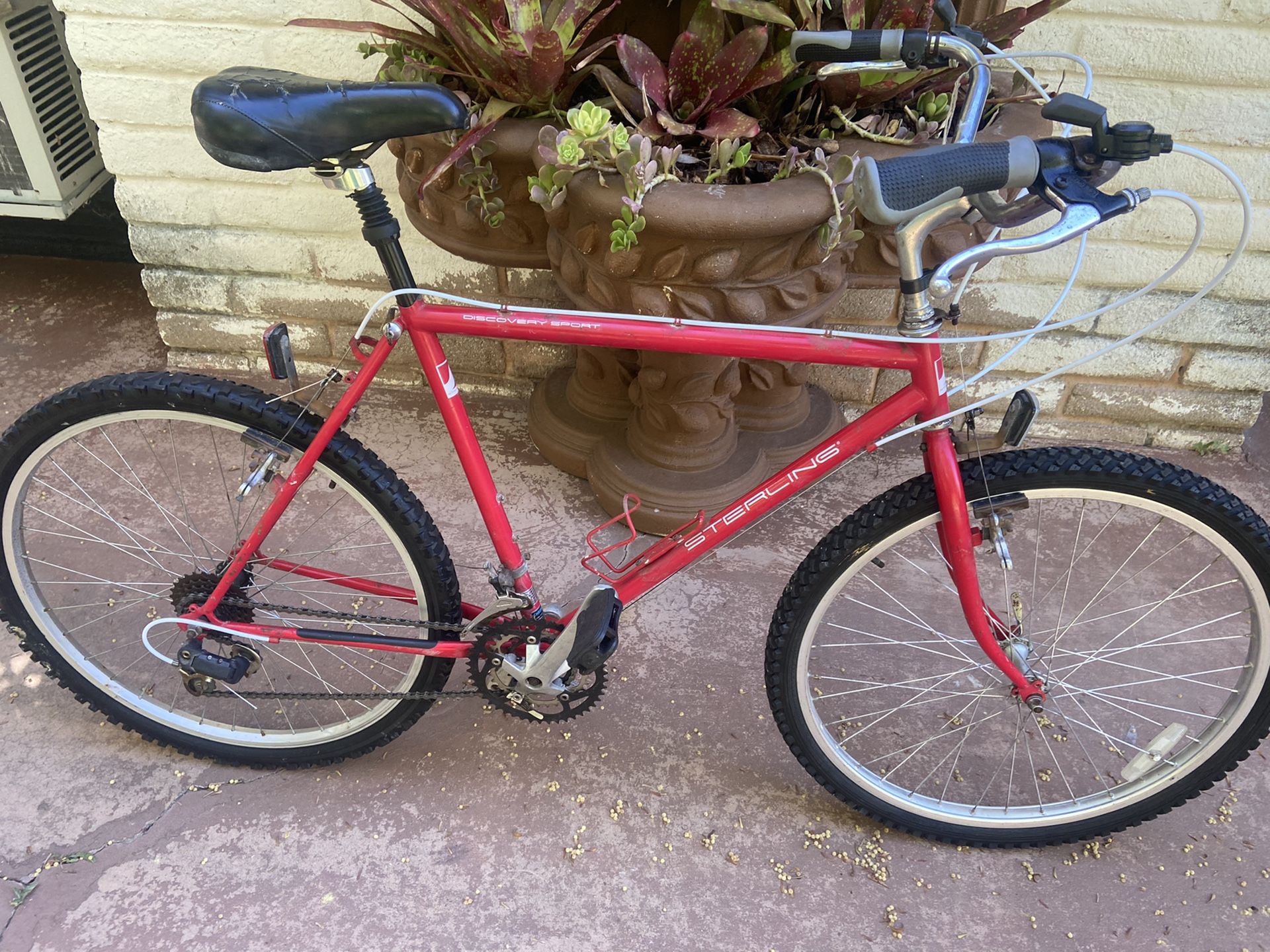 Sterling Discovery sport 18 speed mountain bike for Sale in Vista, CA ...