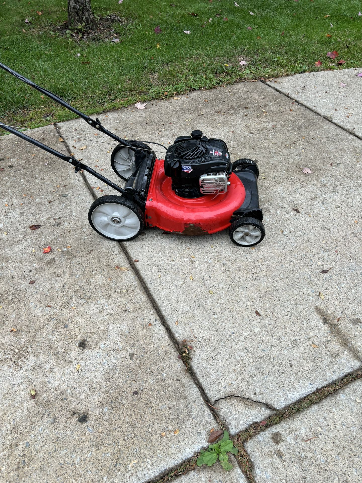 Yard Machine Mulching Push Lawn Mower for Sale in Strongsville, OH ...