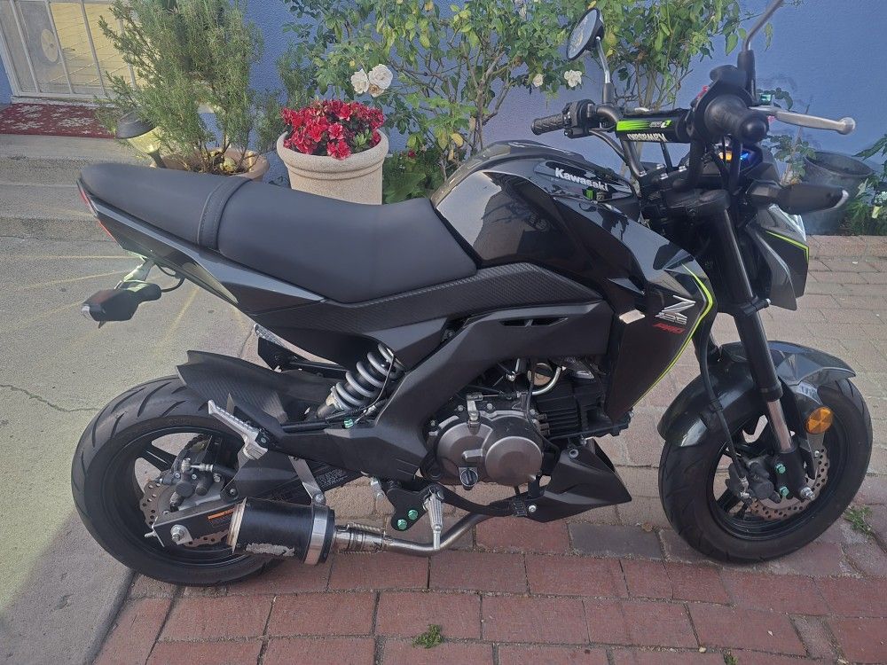 Kawasaki Zpro 125 for Sale in Santa Ana, CA - OfferUp