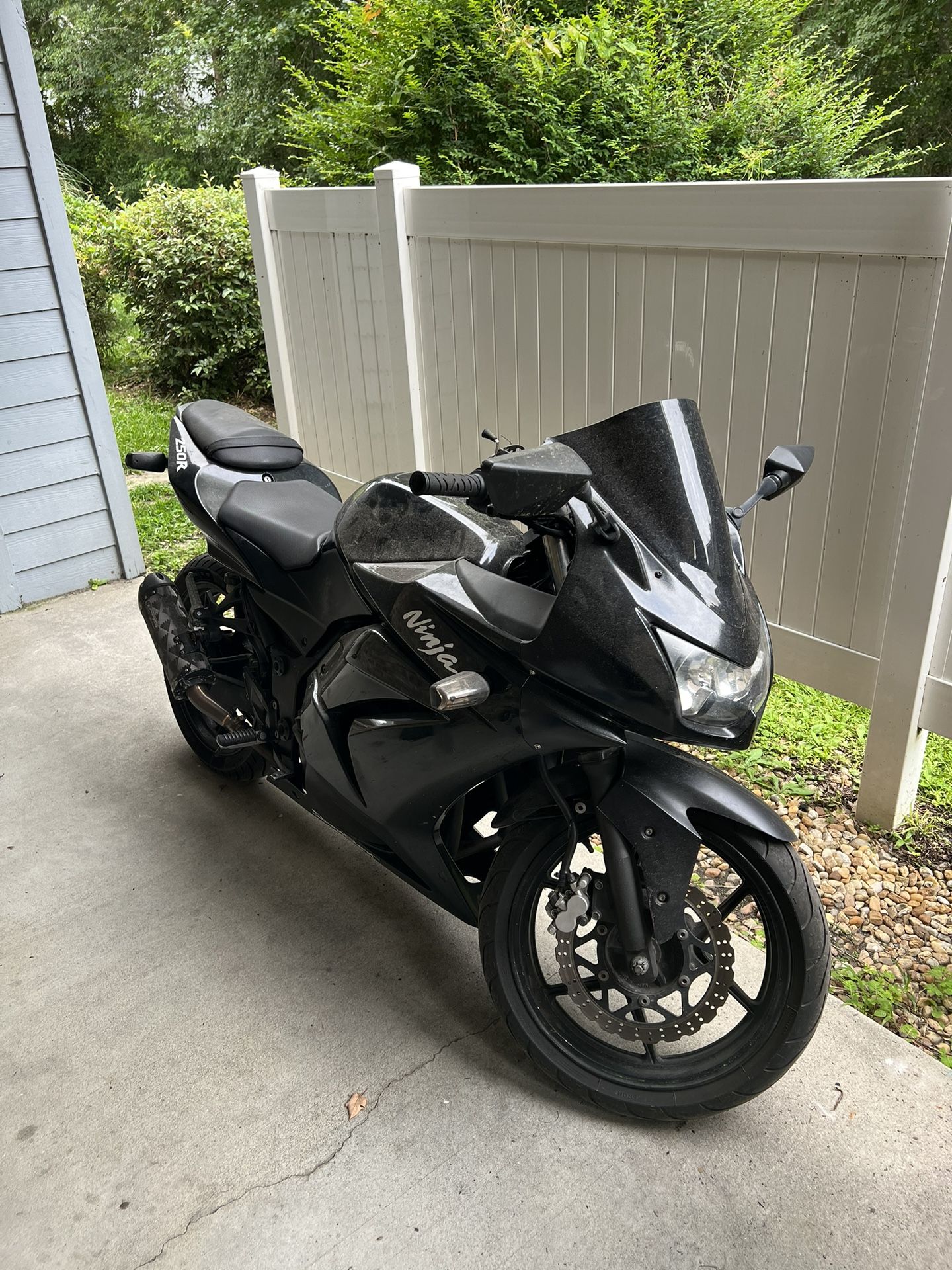 2009 Kawasaki Ninja EX250 for Sale in North Charleston, SC - OfferUp