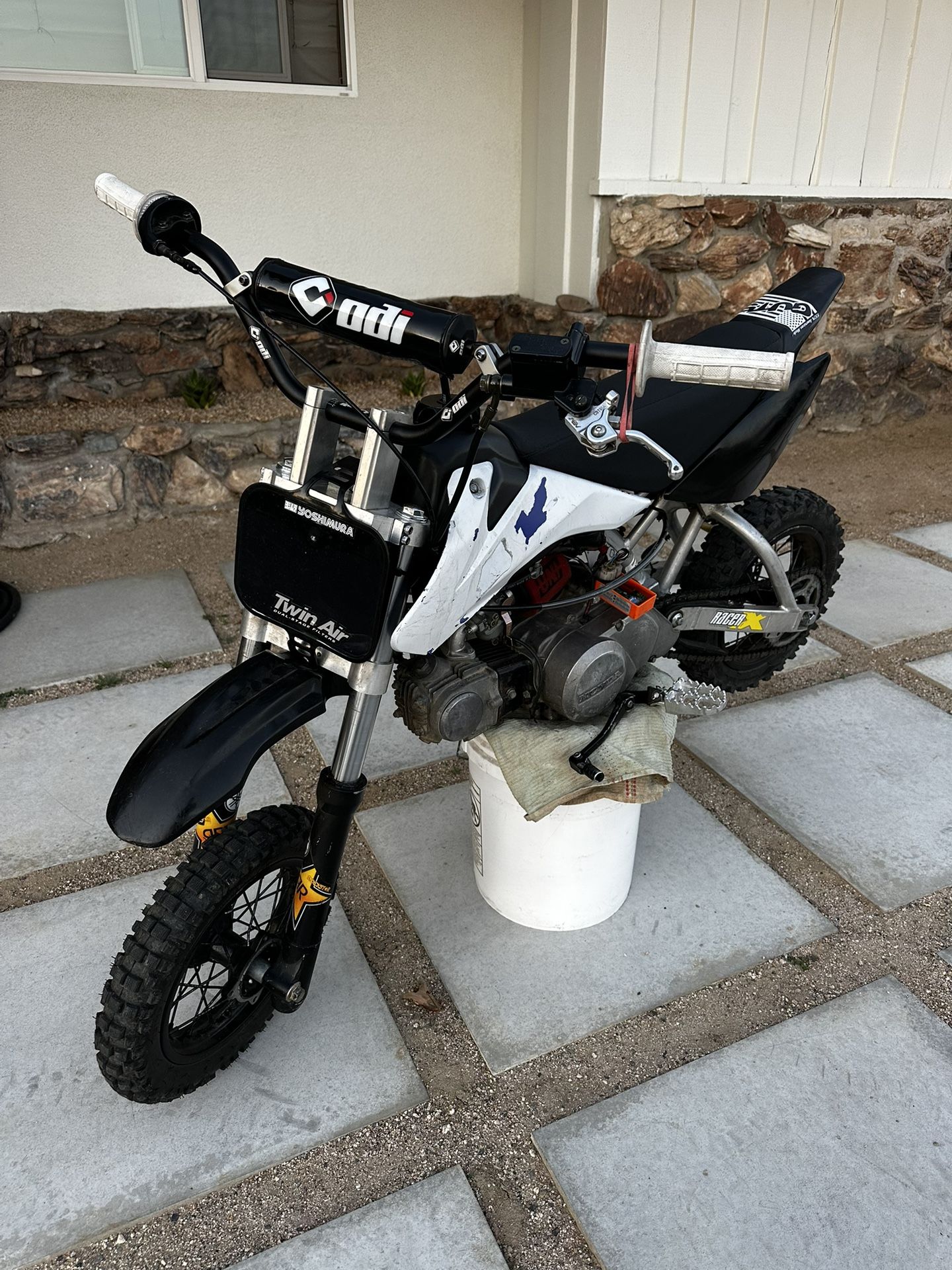 Honda XR 50cc Dirt Bike for Sale in Santa Ana, CA - OfferUp