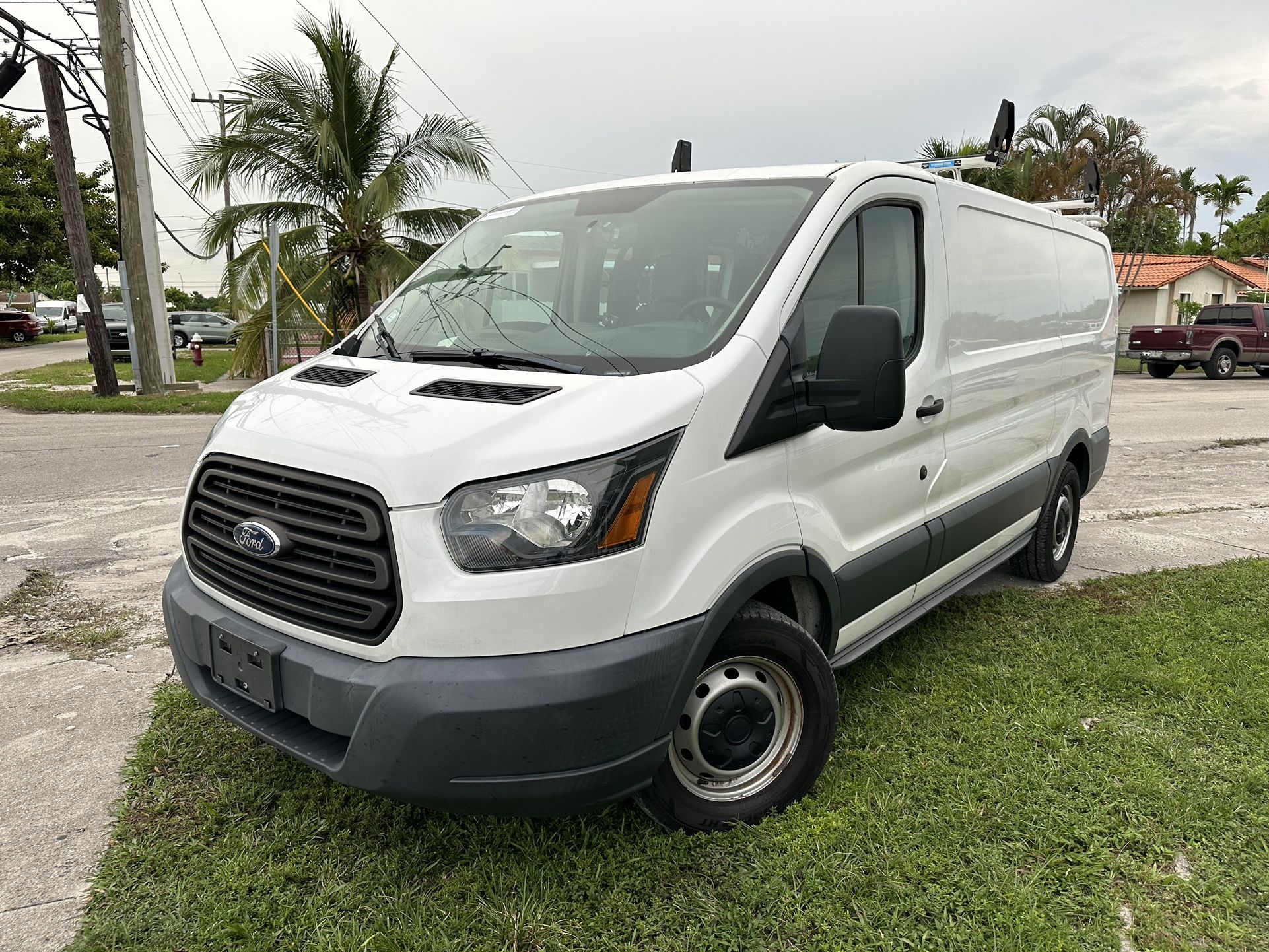 2015 Ford Transit for Sale in Hialeah, FL - OfferUp