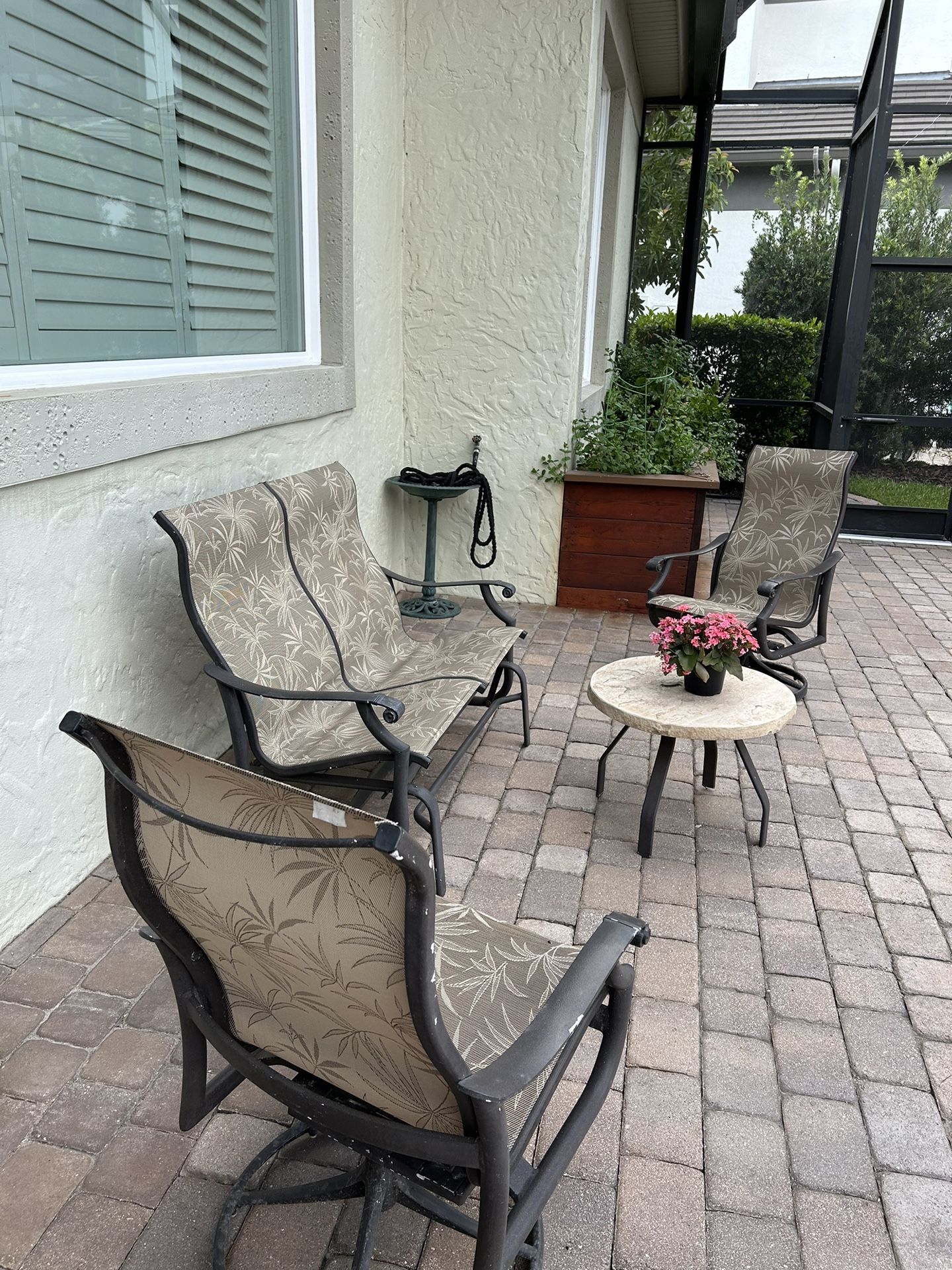 4 Piece Tropitone Patio Set for Sale in Orlando, FL - OfferUp