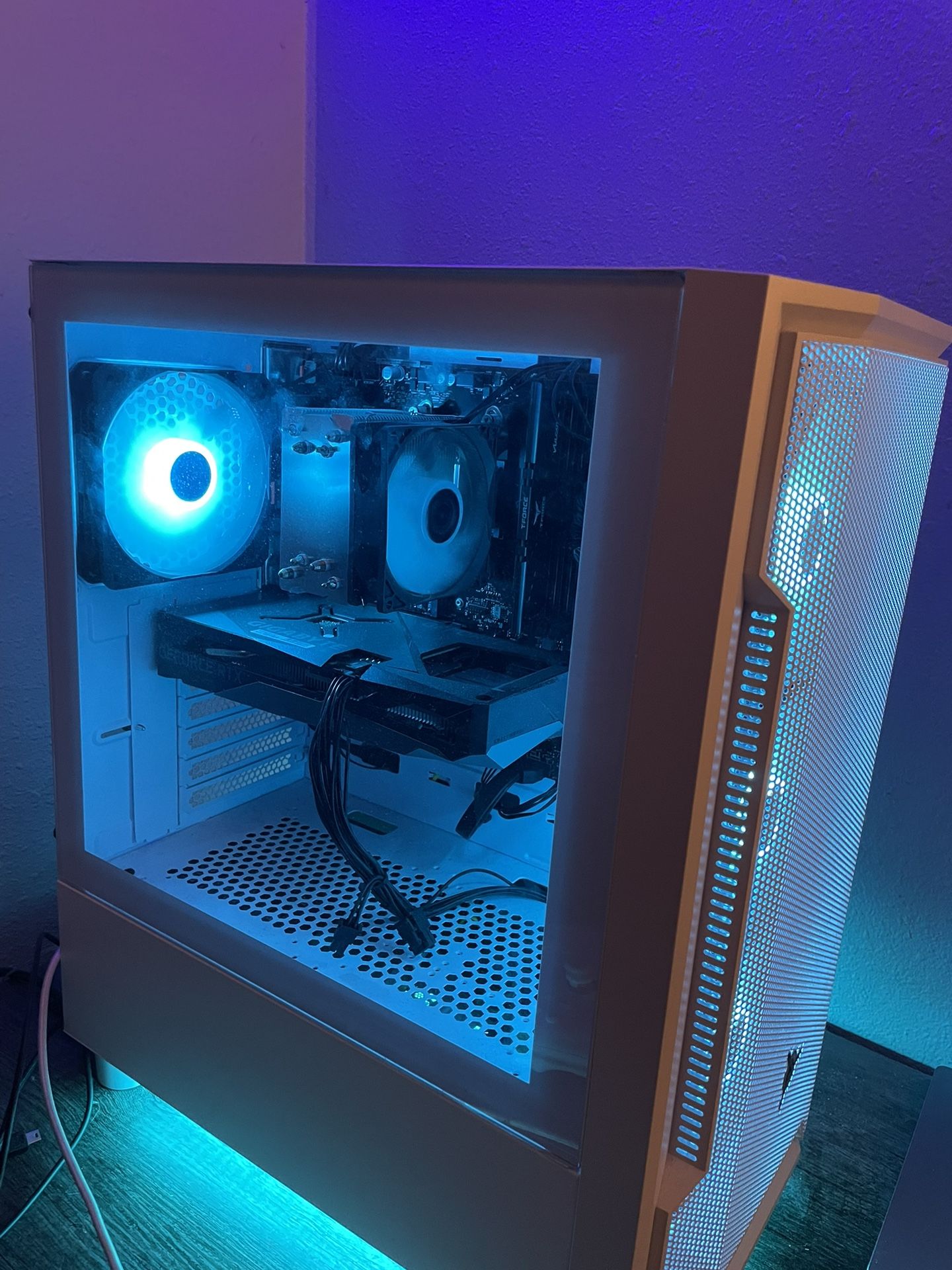 Sky tech Gaming Pc for Sale in Deer Park, TX - OfferUp