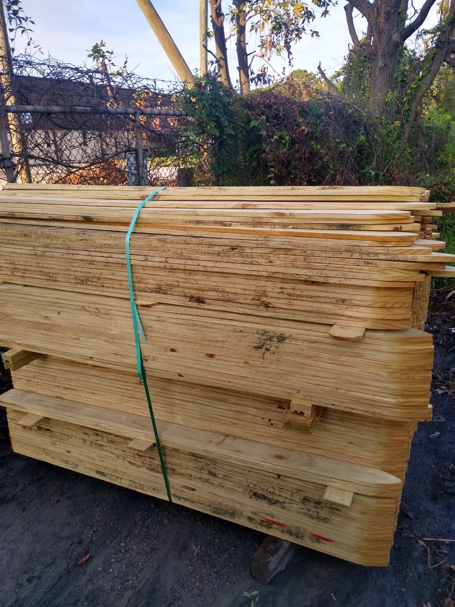 Stockade fence panels 4" wide boards 6 feet tall and 8 feet long ...
