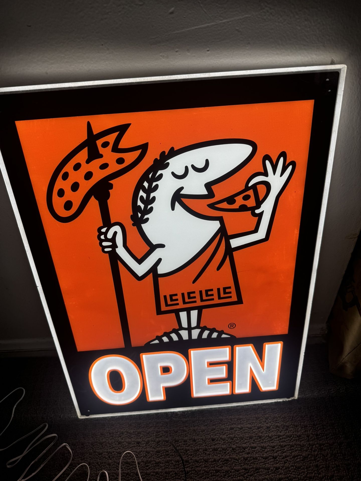 Vintage Little Caesar’s Light Sign for Sale in Artesia, CA - OfferUp