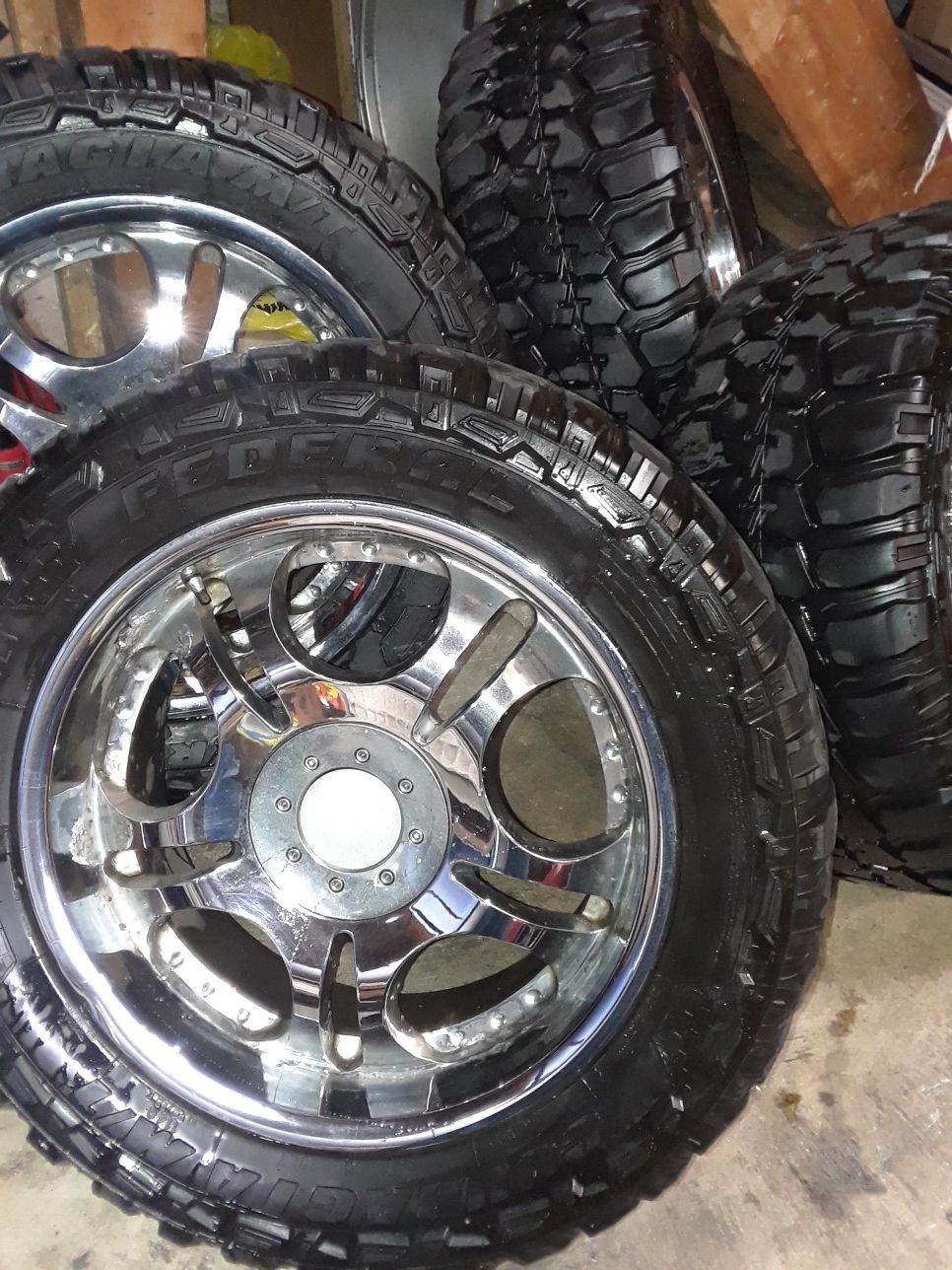 20 inch Chevy 6 lug wheels rims 33x12. 50R20 for Sale in Kent, WA - OfferUp