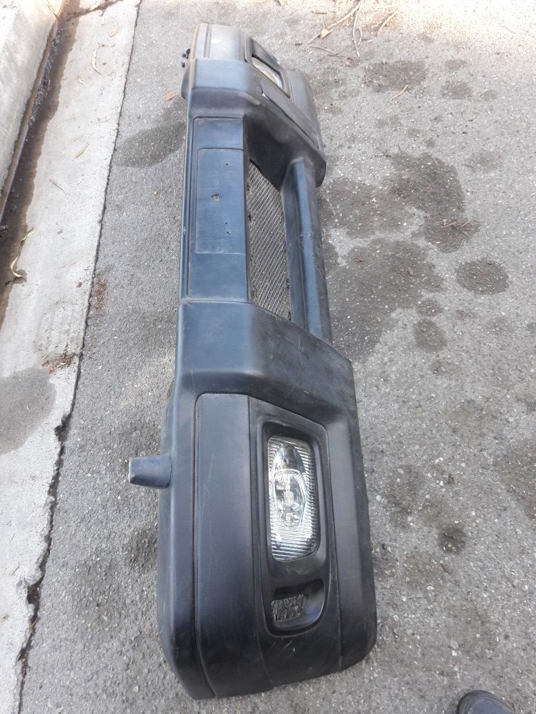 1999.2000.2001.2002 land rover discovery front bumpers for Sale in ...