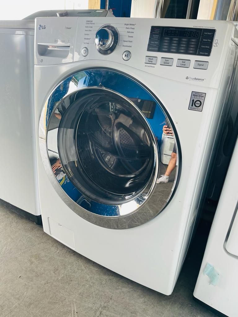 Lg white washing machine for Sale in Stuart, FL - OfferUp