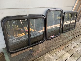 HEHR RV Windows for Sale in Kent, WA - OfferUp