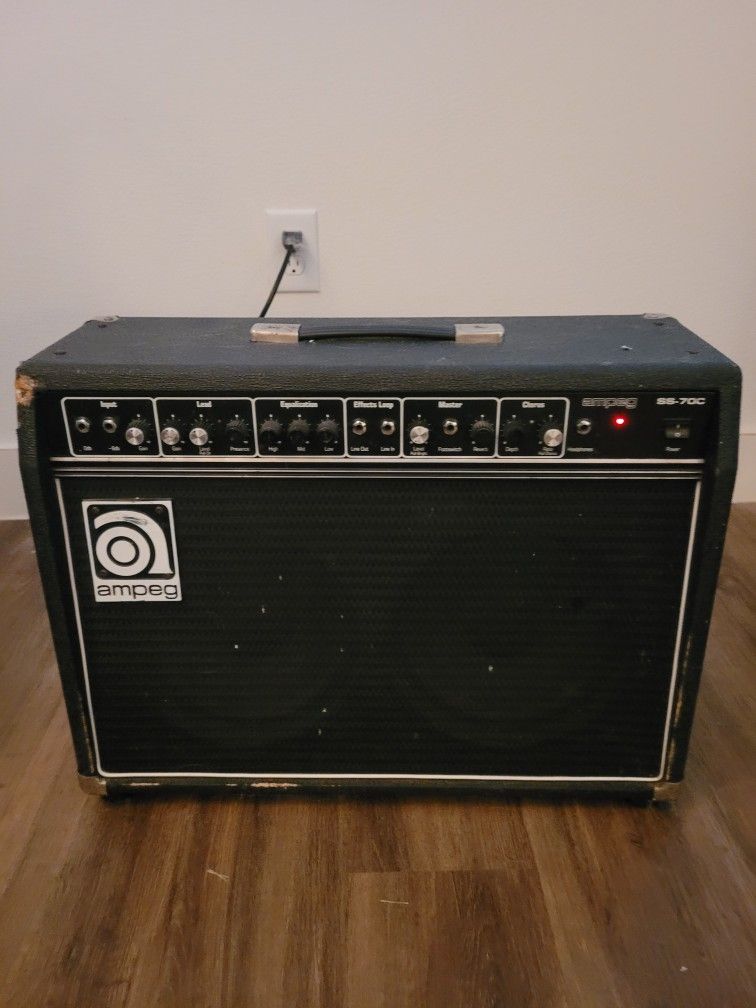 Ampeg SS-70C Combo Guitar Amp for Sale in San Antonio, TX - OfferUp