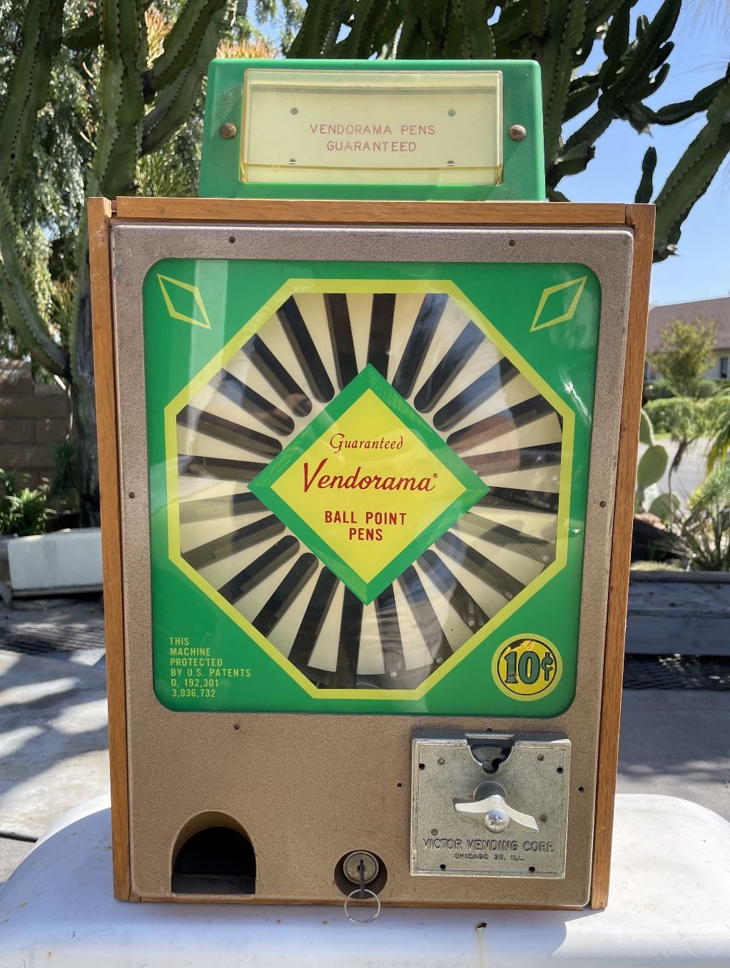 Vintage Vendorama Ball Point Vending Machine for Sale in Downey, CA ...