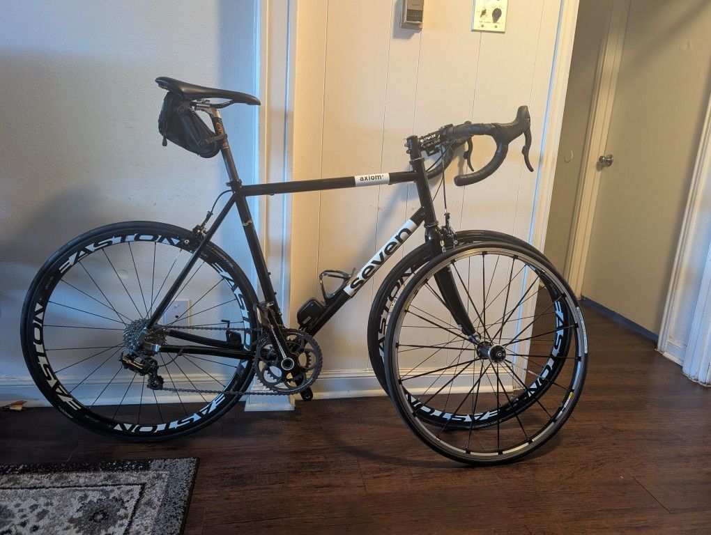 Seven Axiom 56 Cm Titanium Roadbike With Campagnolo Record Group Set ...