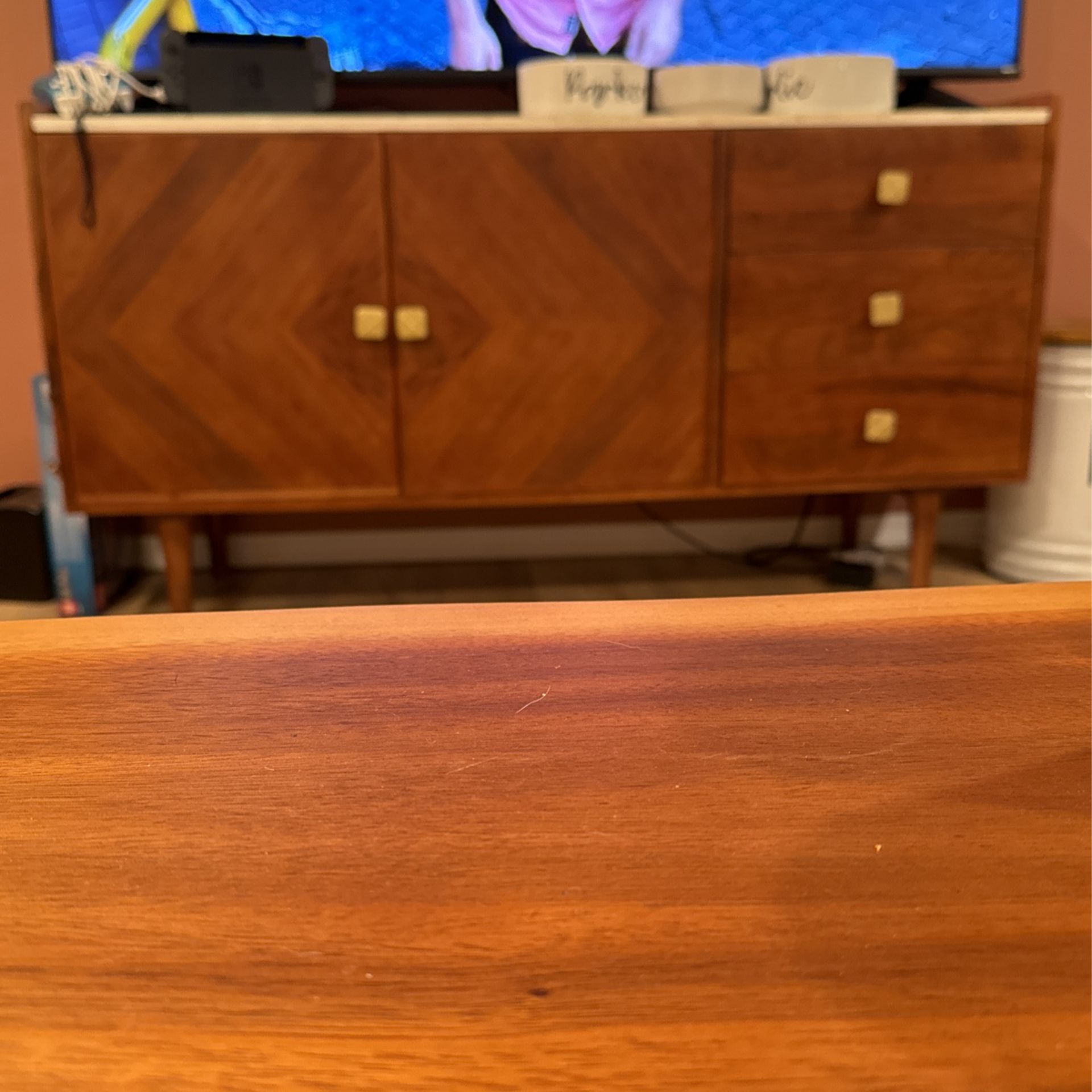 Cute Mid-Century Modern TV Stand for Sale in Tacoma, WA - OfferUp