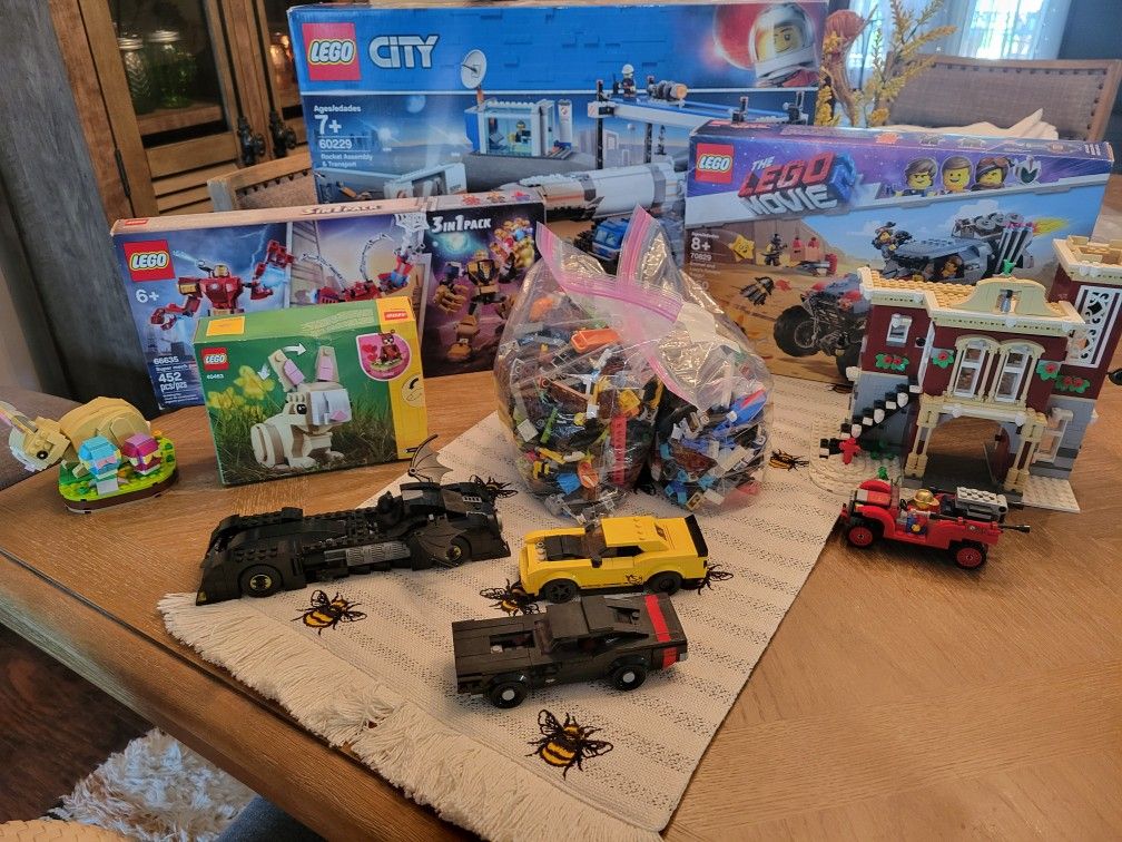 Random Legos/Mutiple Lego Sets for Sale in Palos Park, IL - OfferUp