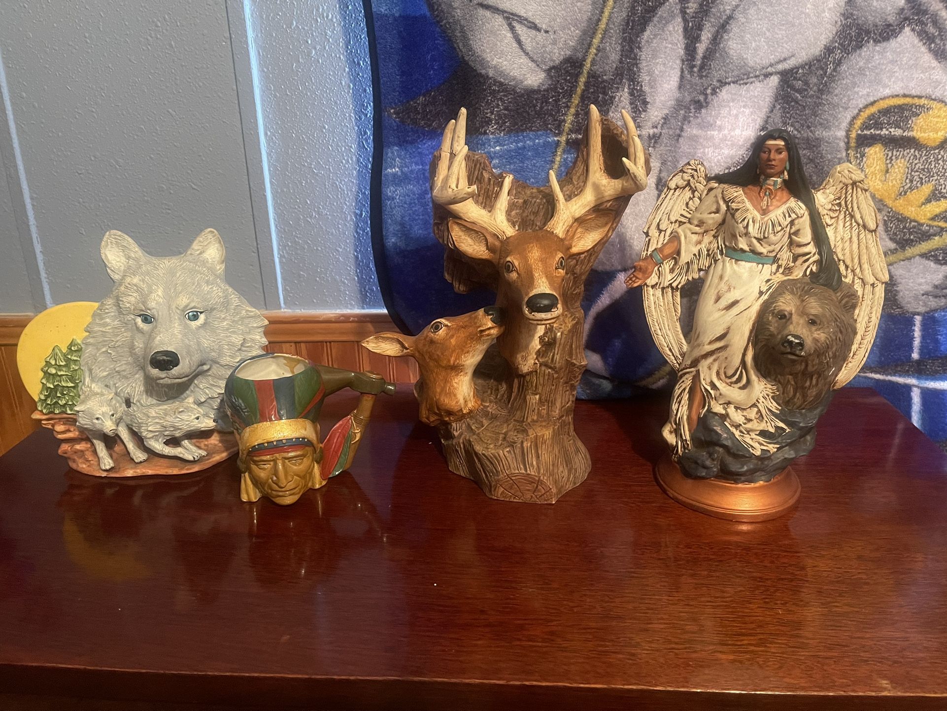 Large Ceramic Statues Hand Painted for Sale in Middleburg, FL - OfferUp