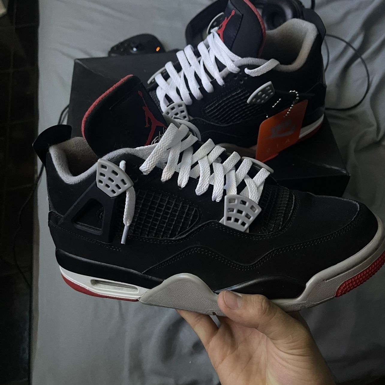 Jordan 4 Bred White