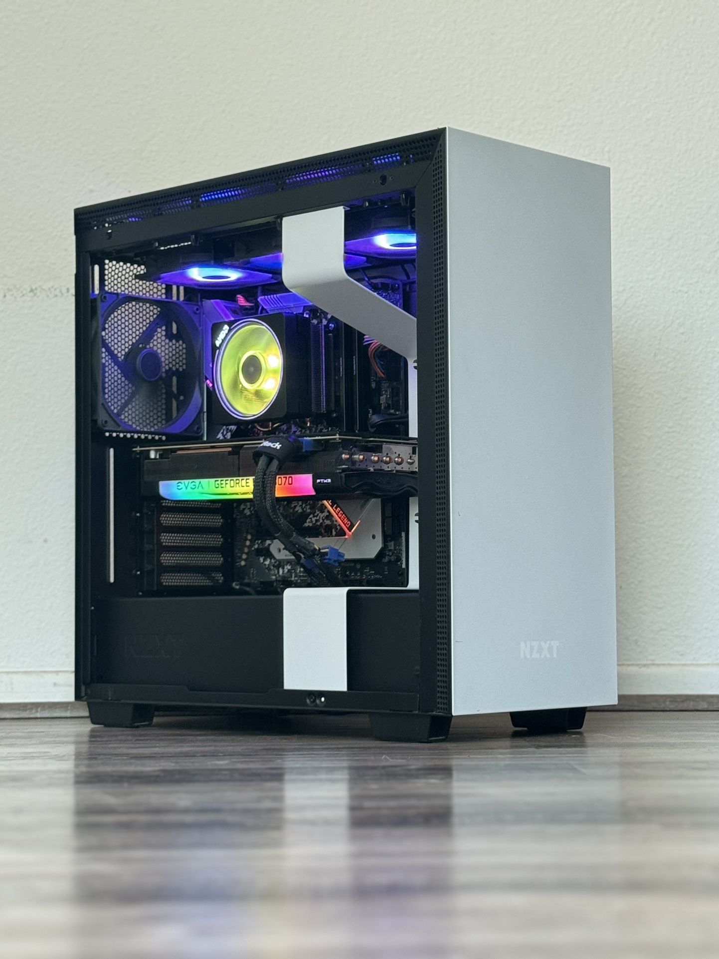 NZXT H710 Gaming PC ~ Ryzen 7 X RTX 3070 for Sale in Lake Elsinore, CA ...