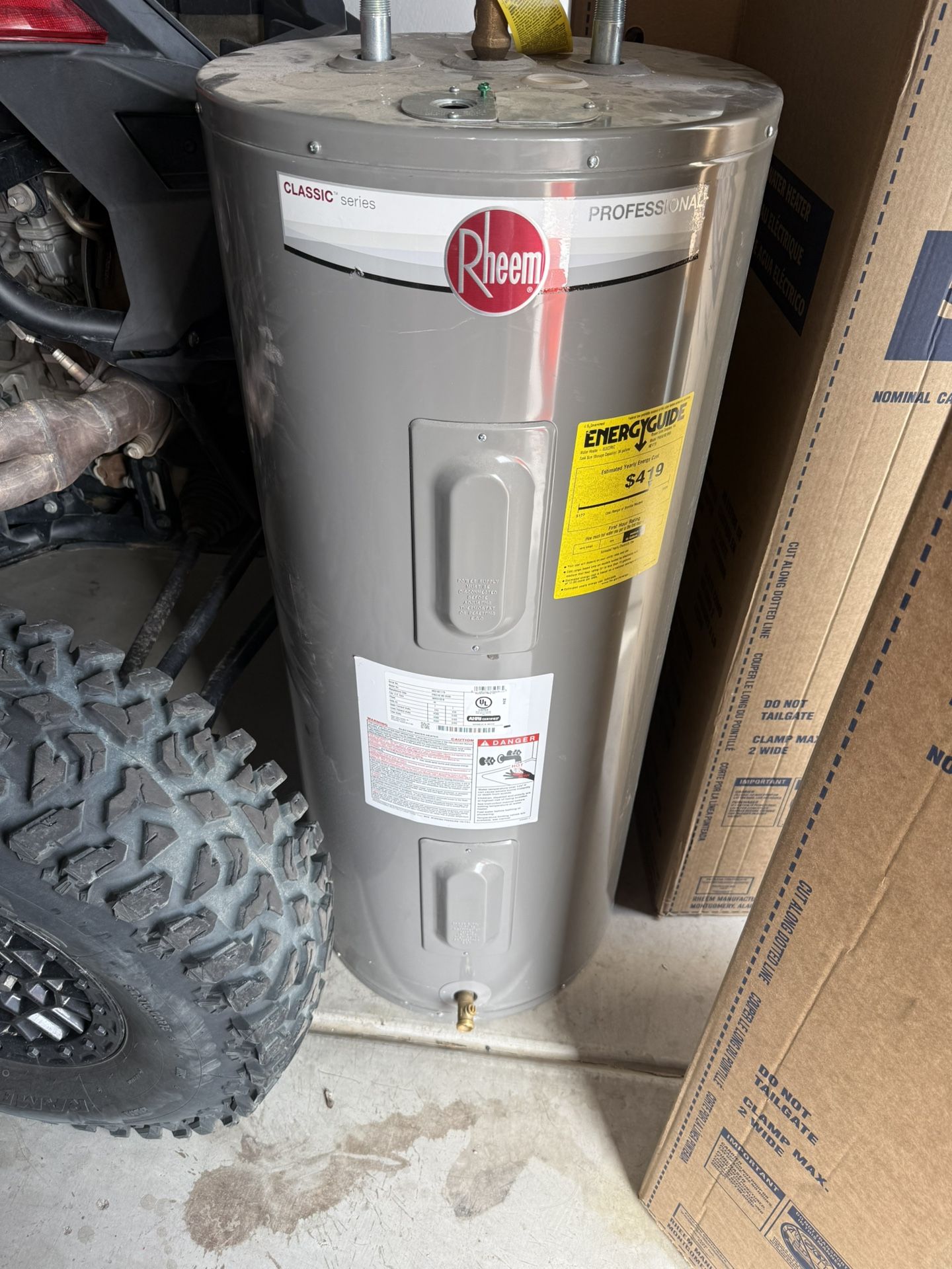 40 Gallon Electric Water Heater for Sale in Mesa, AZ - OfferUp
