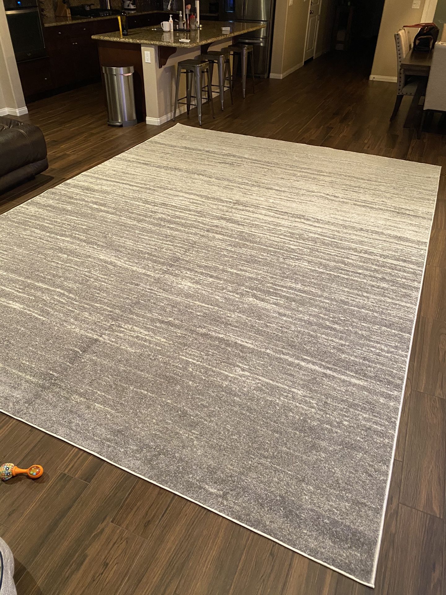 Brand New 10’ x 14’ Area Rug (white/grey) for Sale in Temecula, CA ...